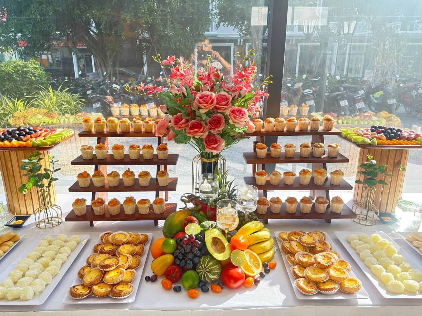 DỊCH VỤ TIỆC TEABREAK TRỌN GÓI - CÓ BÁNH MẶN, BÁNH NGỌT, TRÀ CÀ PHÊ ...