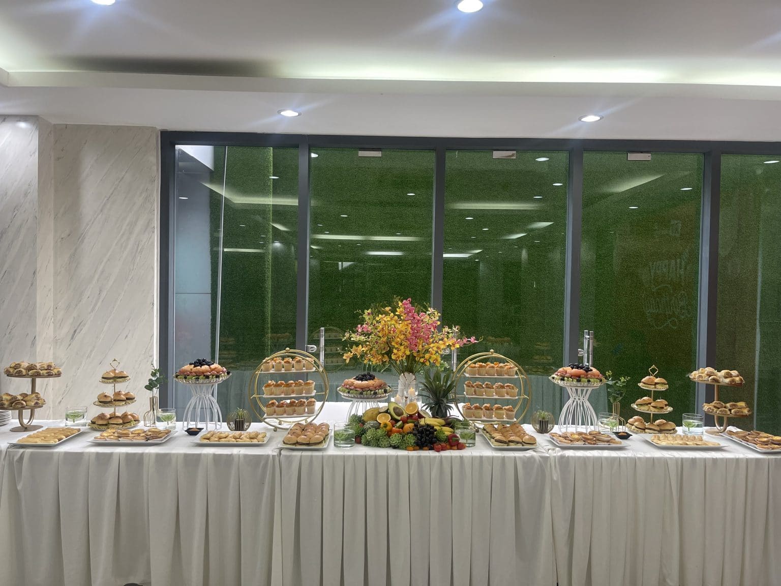 DỊCH VỤ TIỆC TEABREAK TRỌN GÓI - CÓ BÁNH MẶN, BÁNH NGỌT, TRÀ CÀ PHÊ ...