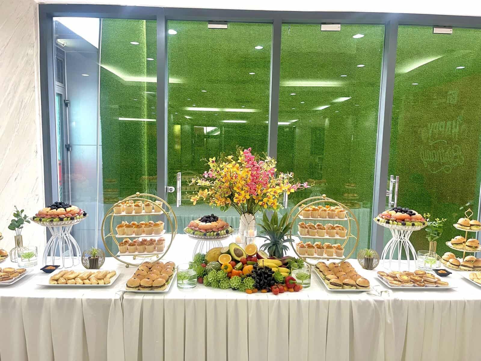 DỊCH VỤ TIỆC TEABREAK TRỌN GÓI - CÓ BÁNH MẶN, BÁNH NGỌT, TRÀ CÀ PHÊ ...